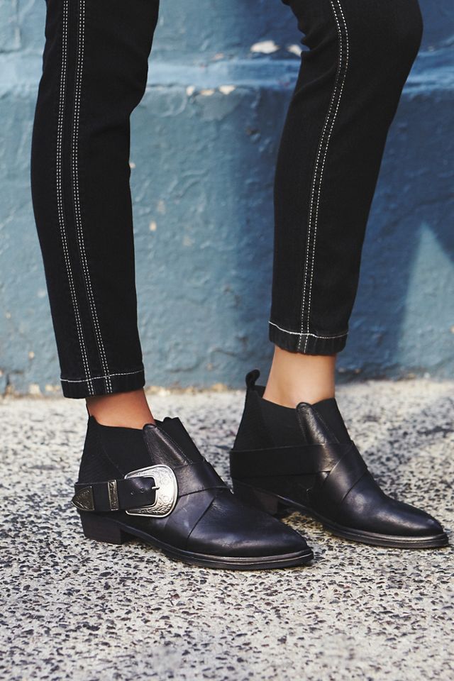 Maverick Chelsea Boot | Free People