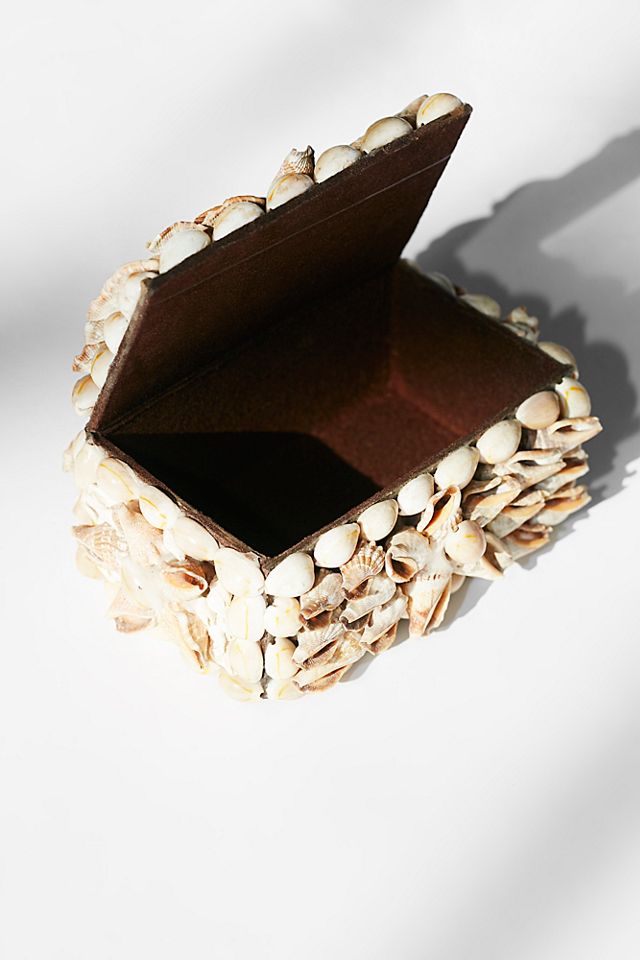 Vintage 1970s Shell Jewelry Box | Free People