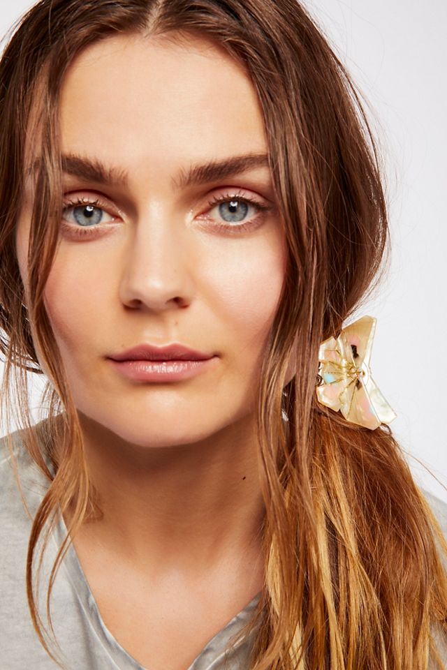 Carved Hair Claw | Free People