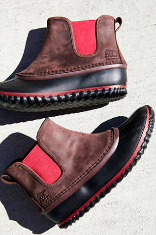 Out ‘N About Chelsea Boots | Free People