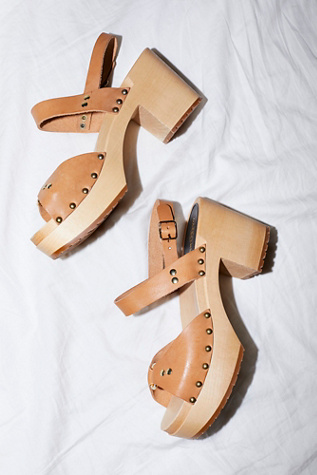 Lisa Clog | Free People