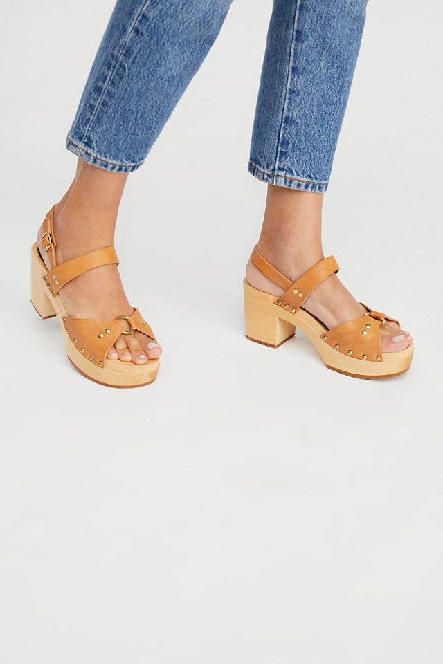 Lisa Clog | Free People