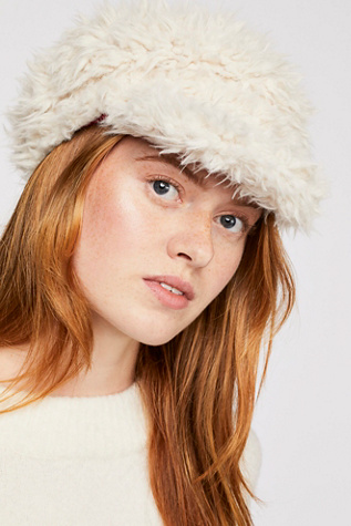 Lulu Faux Fur Cap | Free People