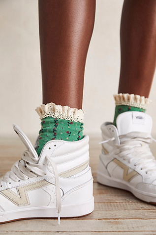 Rosebud Waffle Knit Ankle Socks | Free People