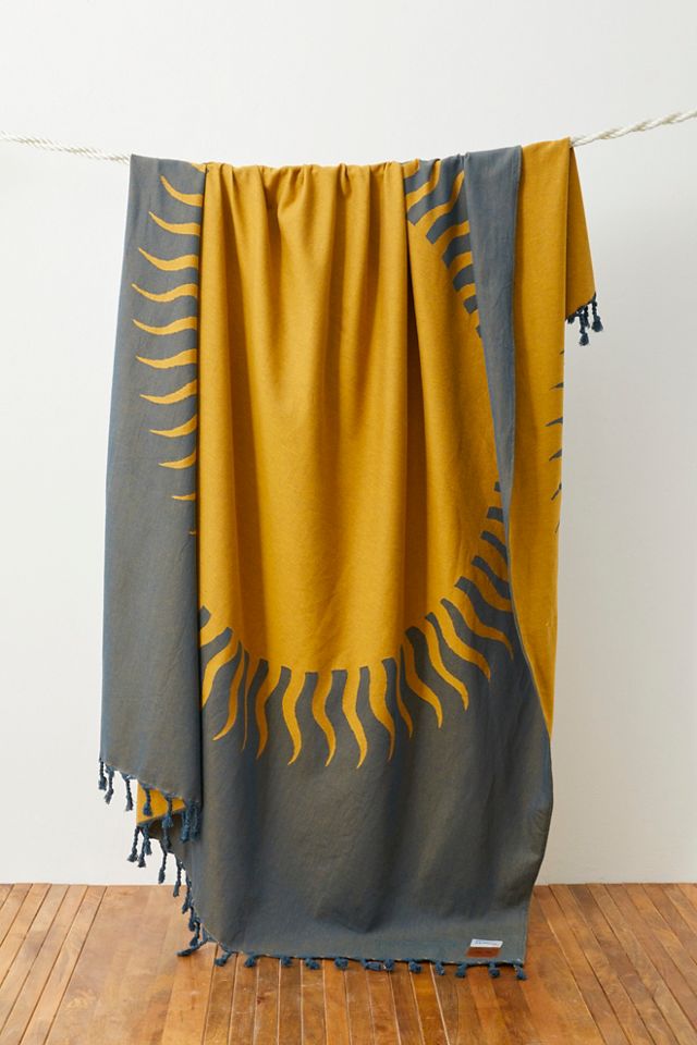 Slowtide Sol Lightweight Throw Blanket | Free People UK