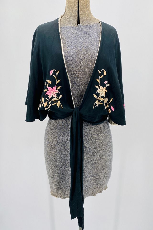 Vintage Black Silk Embroidered Capelet Selected by Atlantic Vintage ...