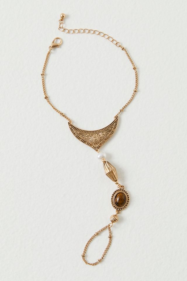 Kaia Hand Chain | Free People UK