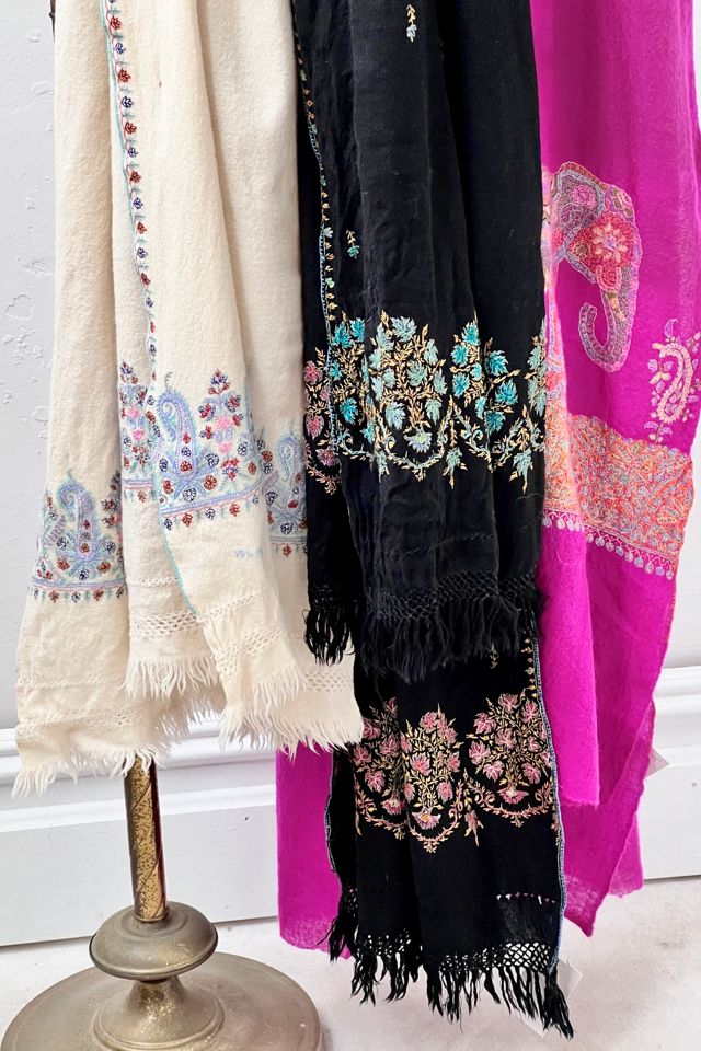 Vintage Prettiest Hand Embroidered Scarves Selected by Anna Corinna ...