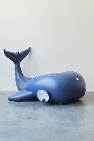 Luxe Ride-on Float Moby Float | Free People UK