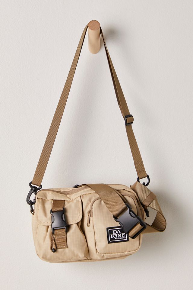 Dakine Jagger Hybrid Hip Pack | Free People