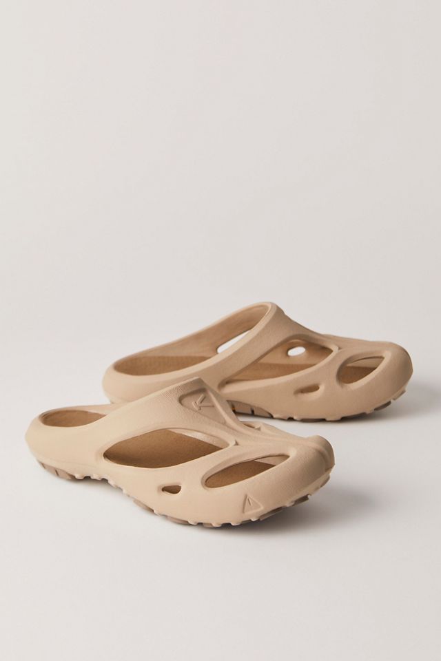 KEEN Shanti Clogs | Free People