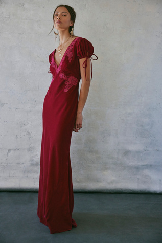 Robe longue en velours Nigel Preston | Free People FR