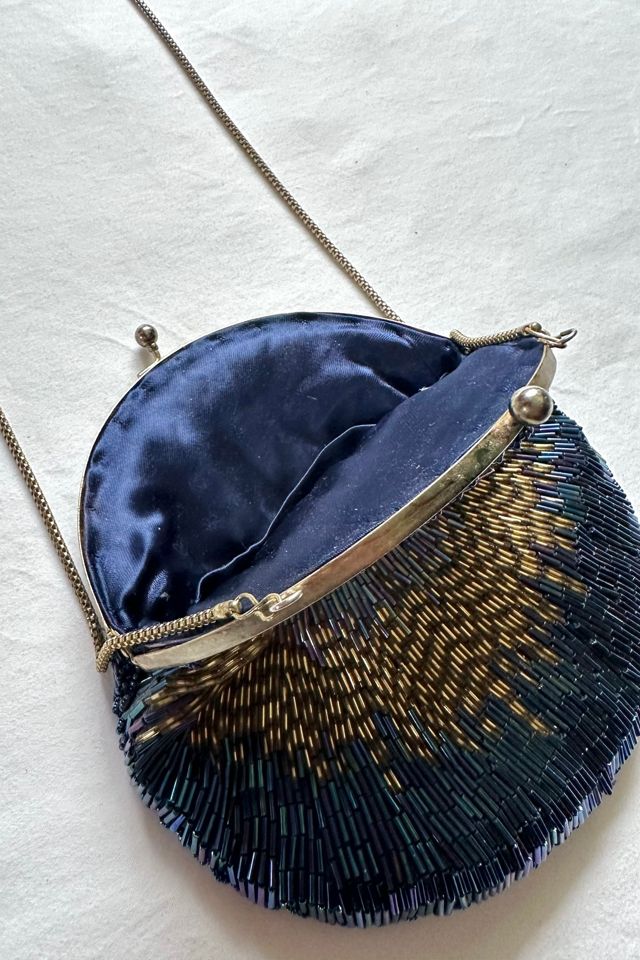 Vintage 1970s Beaded Clam Shell Purse Selected by Cherry | Free People