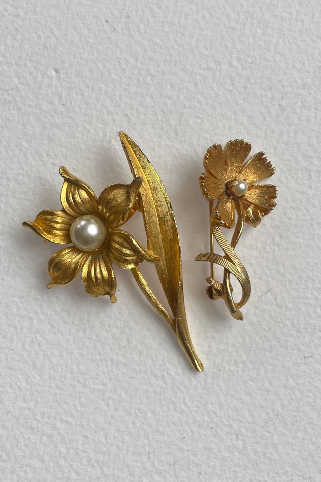 Vintage Pearl Embellished Golden Flower Brooch Set Selected by ...