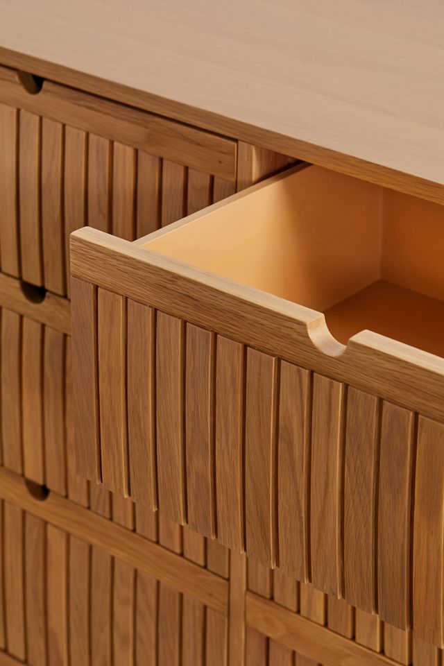 Juliette Fluted Wood 6-Drawer Dresser | Urban Outfitters