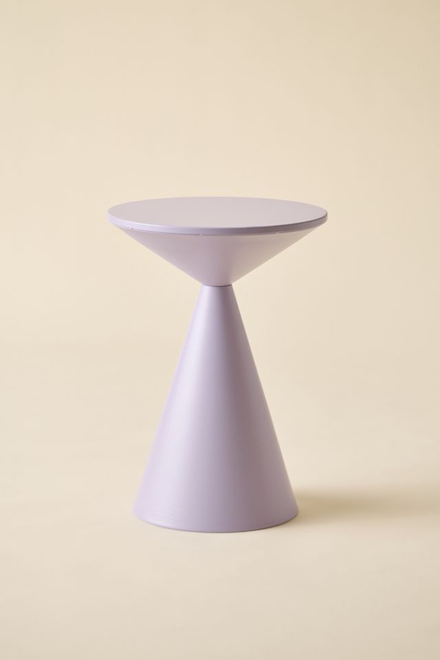 Saylor Round Metal Hourglass Side Table | Urban Outfitters
