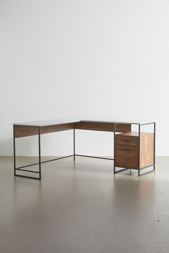 Isaac L-Shaped Desk | Urban Outfitters