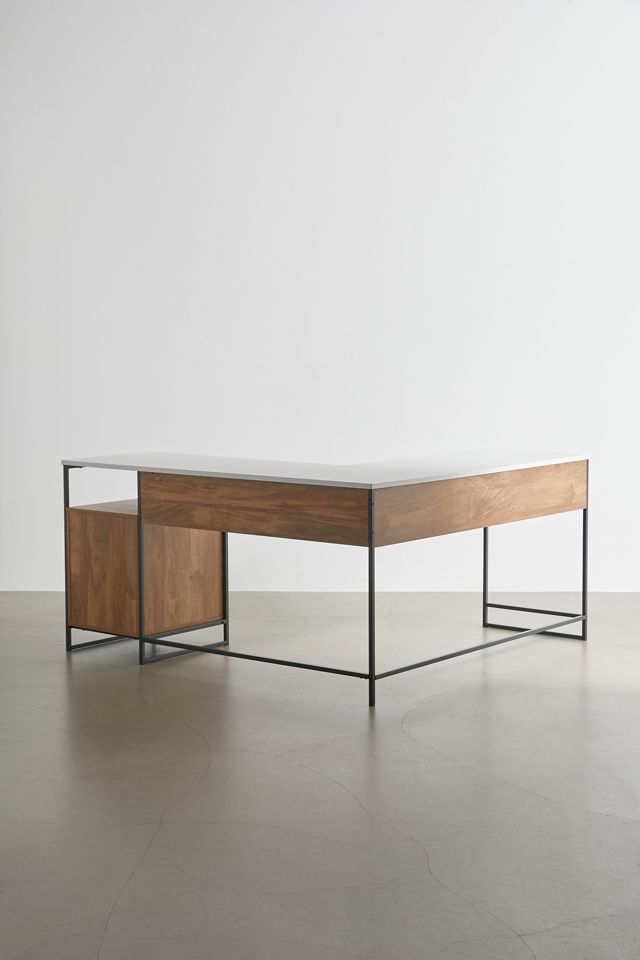 Isaac L-Shaped Desk | Urban Outfitters