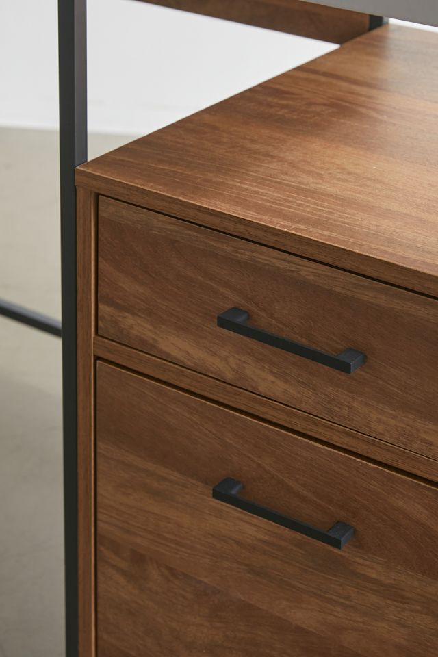 Isaac L-Shaped Desk | Urban Outfitters