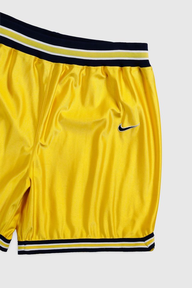 Vintage Michigan Wolverines Nike Basketball Shorts | Urban Outfitters