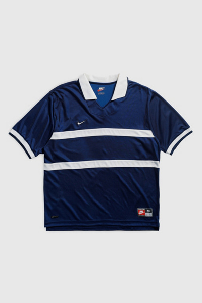 Vintage Nike Soccer Jersey 018 | Urban Outfitters