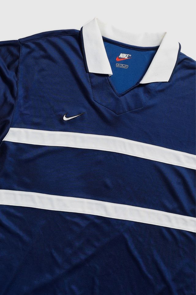 Vintage Nike Soccer Jersey 018 | Urban Outfitters