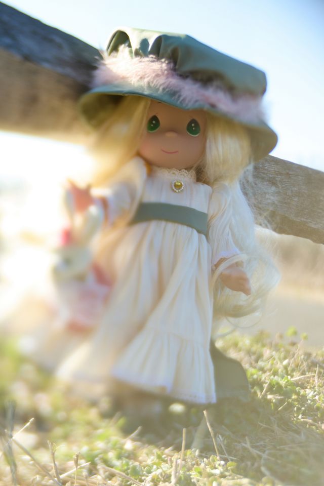 Precious Moments Shop ‘Til You Drop Doll | Urban Outfitters