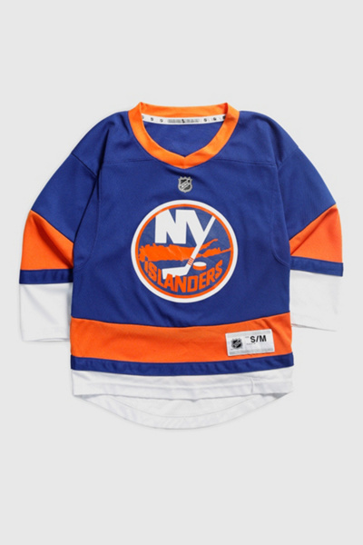 Vintage NY Islanders NHL Jersey 008 | Urban Outfitters
