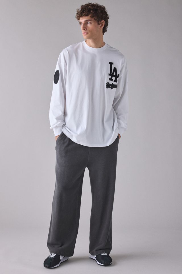 Pro Standard MLB Los Angeles Dodgers Oversized Long Sleeve Tee | Urban ...