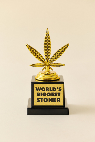 World’s Biggest Stoner Novelty Trophy | Urban Outfitters