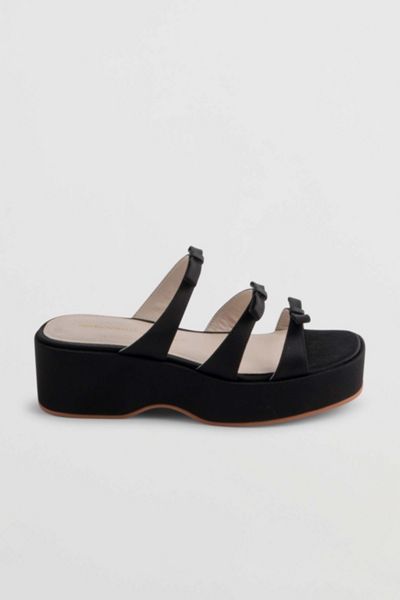 Women's Shoes: Sandals, Sneakers + Boots | Urban Outfitters