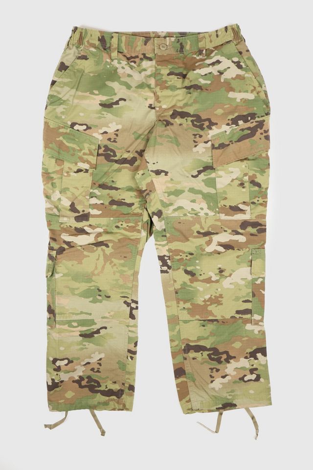 Vintage Camo Pants 02 | Urban Outfitters
