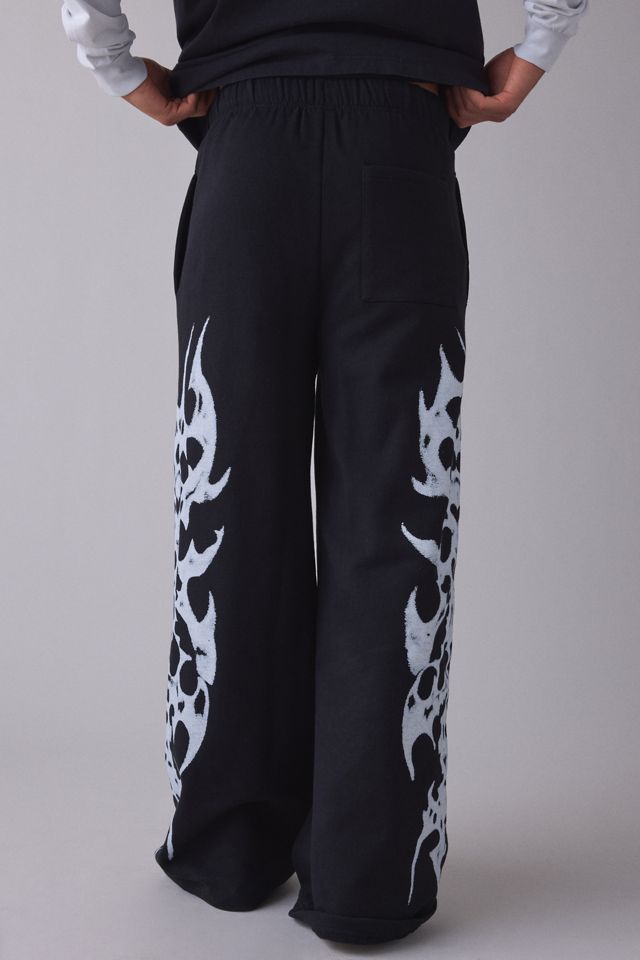 UO Cyber Graphic Baggy Sweatpants | Urban Outfitters