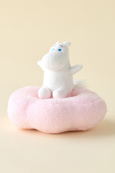 Moomin Moomintroll Cloud 8-Inch Plushie | Urban Outfitters Canada