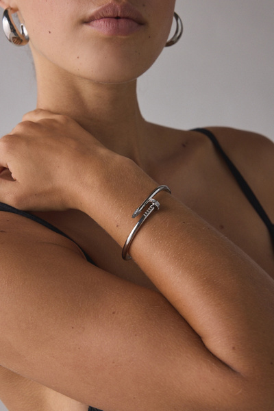 Electric Picks | Urban Outfitters