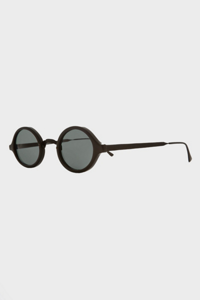 Vintage Black Small Oval Sunglasses | Urban Outfitters