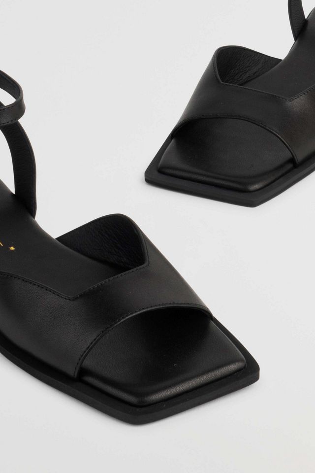 Intentionally Blank Dive Leather Square Toe Sandal | Urban Outfitters