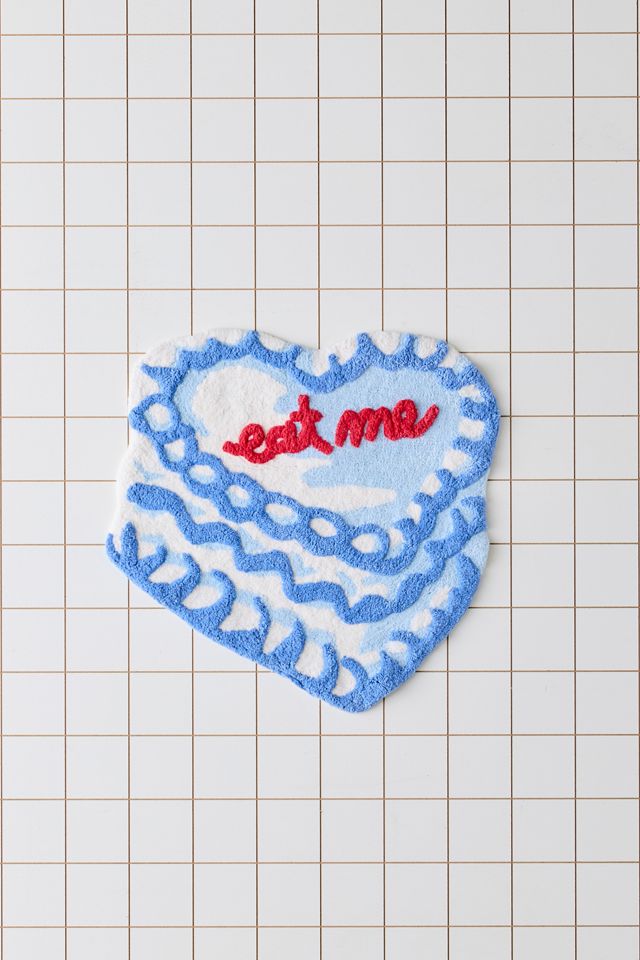 Eat Me Heart Cake Shaped Tufted Bath Mat | Urban Outfitters Canada