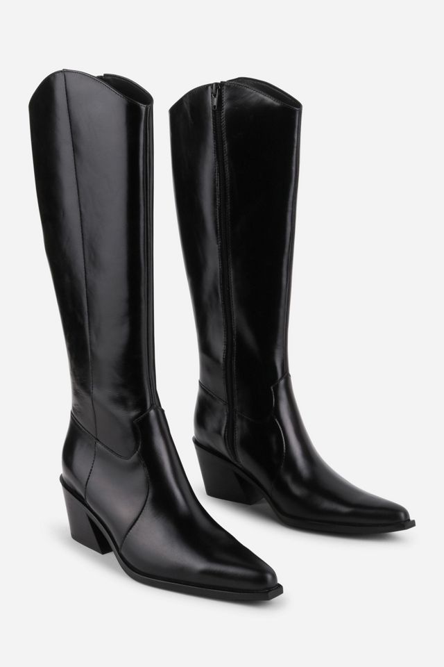 Intentionally Blank Halo Boot | Urban Outfitters