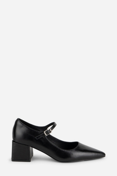 Intentionally Blank Bond Leather Heels | Urban Outfitters