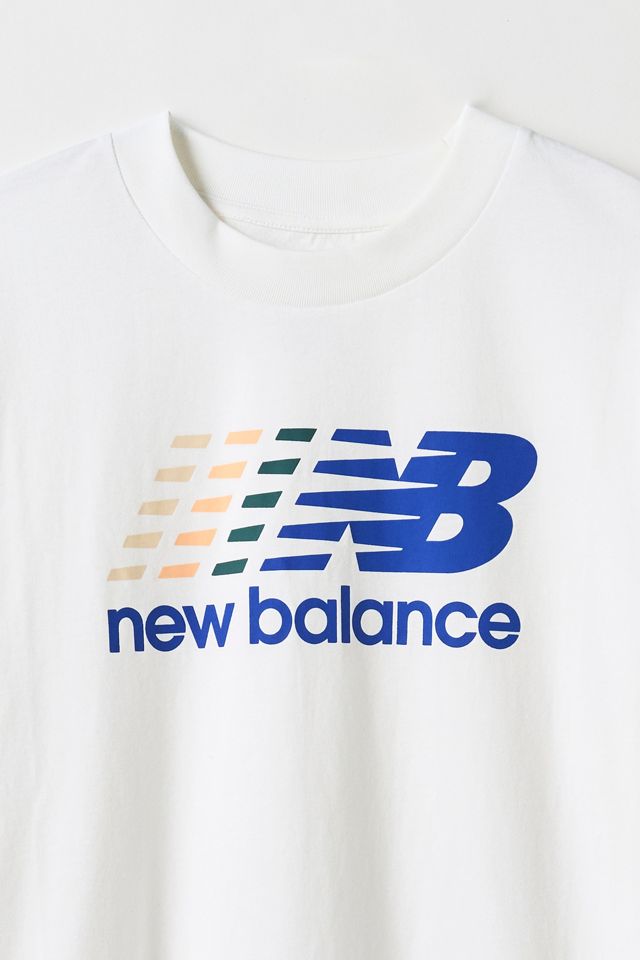 New Balance Logo Graphic Tee | Urban Outfitters
