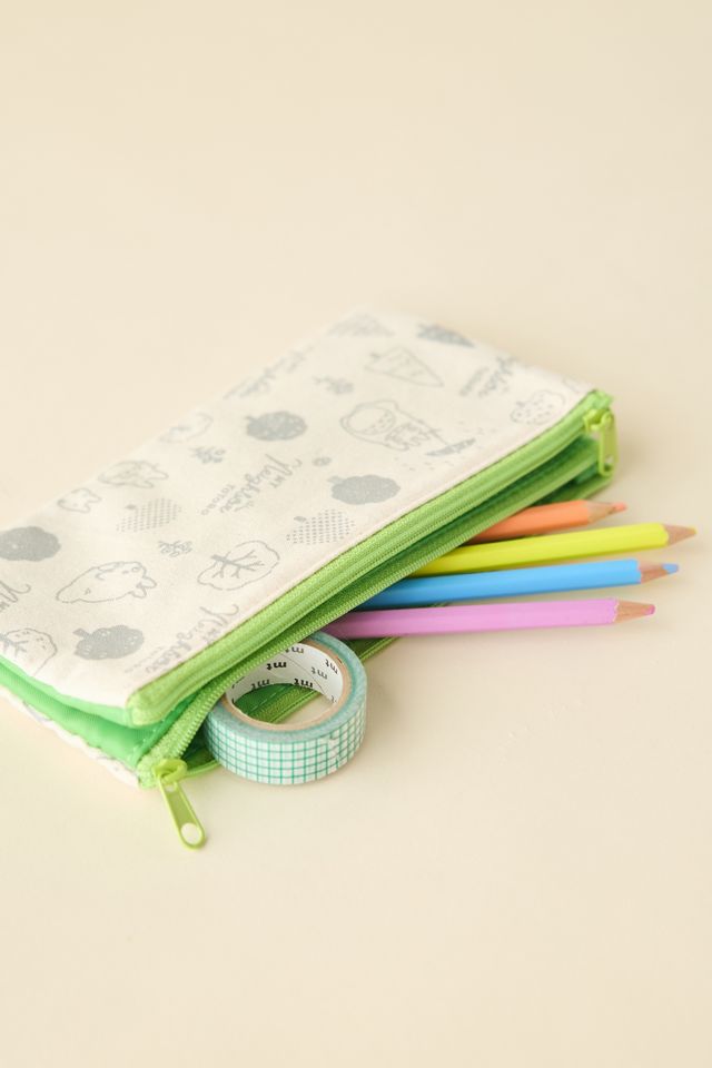Studio Ghibli My Neighbor Totoro Foldable Pencil Case | Urban Outfitters