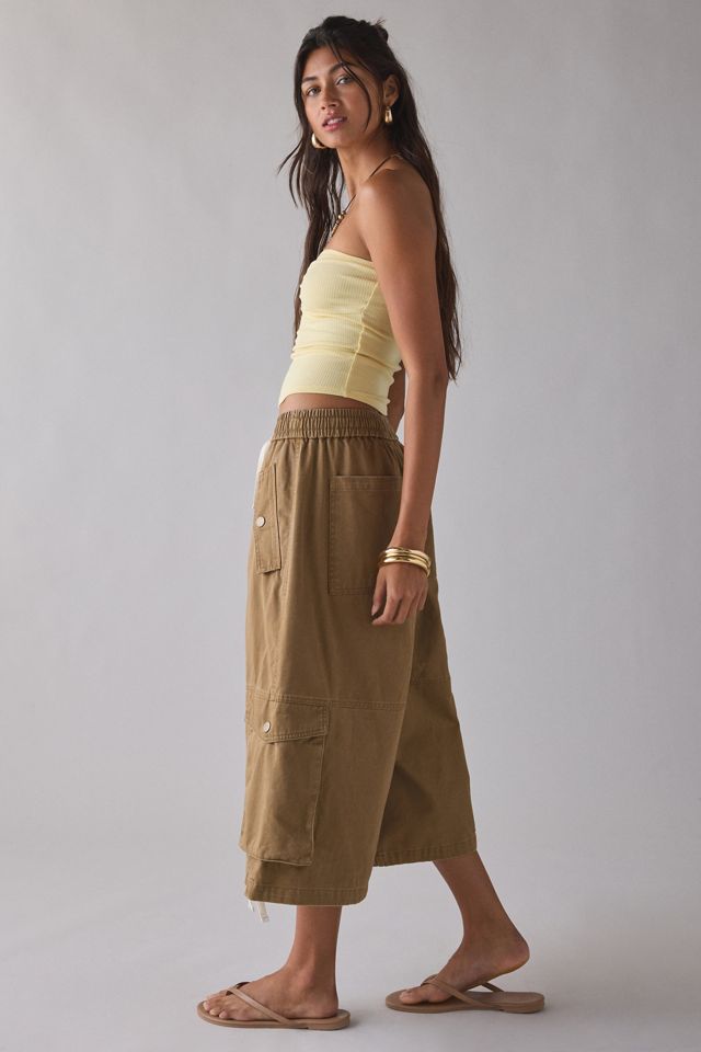 Pantalon cargo court à jambe large Cassie BDG | Urban Outfitters Canada