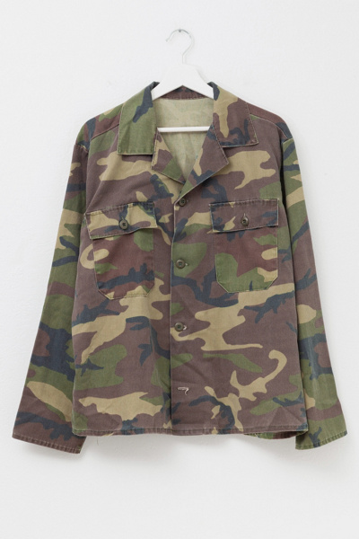 Vintage 1980s Distressed Camo Chore Jacket | Urban Outfitters