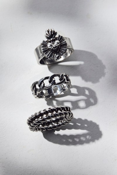 Kinetic Heart Chunky Ring Set | Urban Outfitters