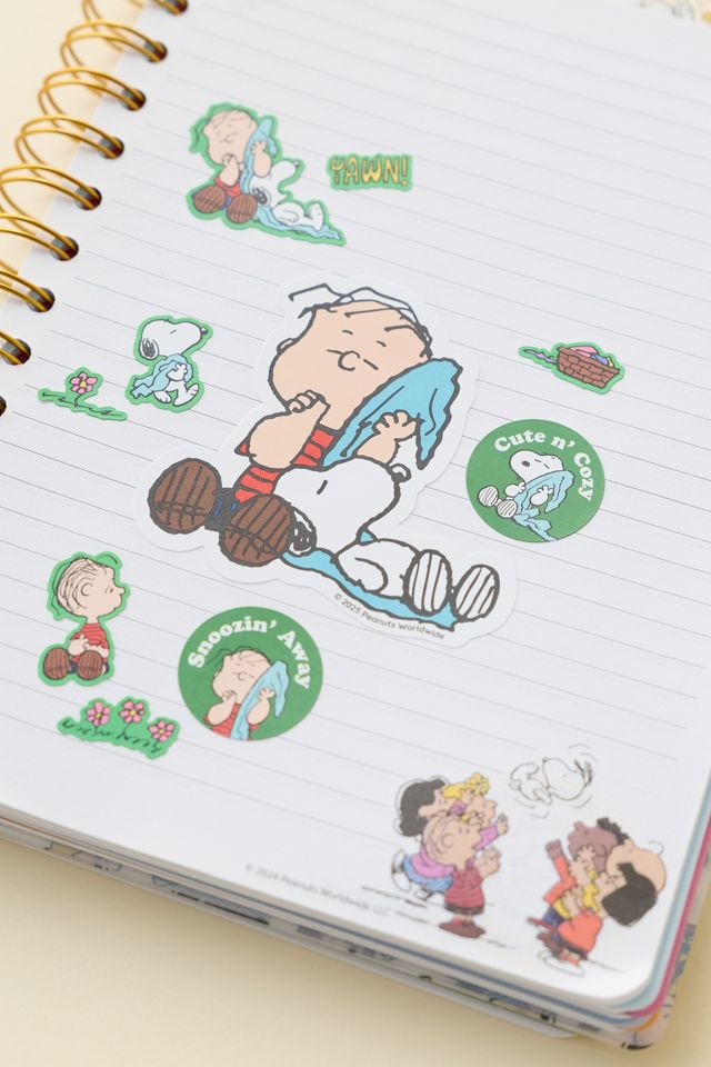 PIPSTICKS Peanuts Snoopy Laundry Day Scratch 'n Sniff Scented Sticker ...