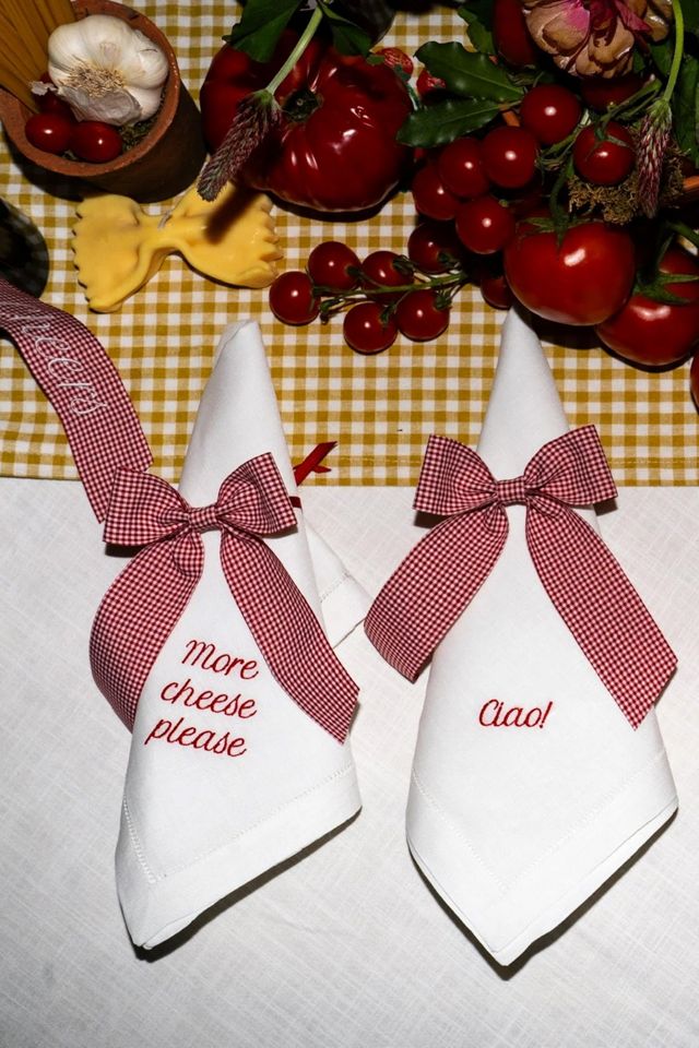 No Reservations Italian Dinner Napkin Set | Urban Outfitters