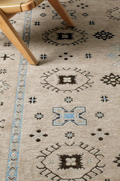 Revival Star Slim Washable Rug | Urban Outfitters