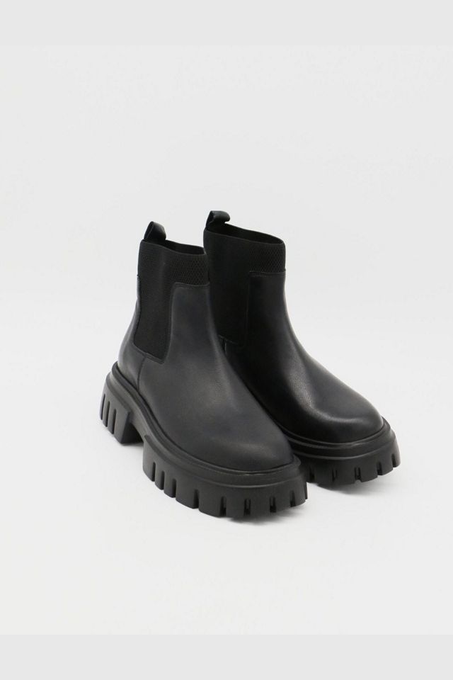 Stivali Agora Platform Chelsea Boots | Urban Outfitters