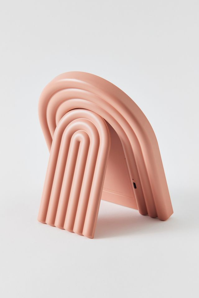KITSCH LED Rechargeable Arch Desk Mirror | Urban Outfitters